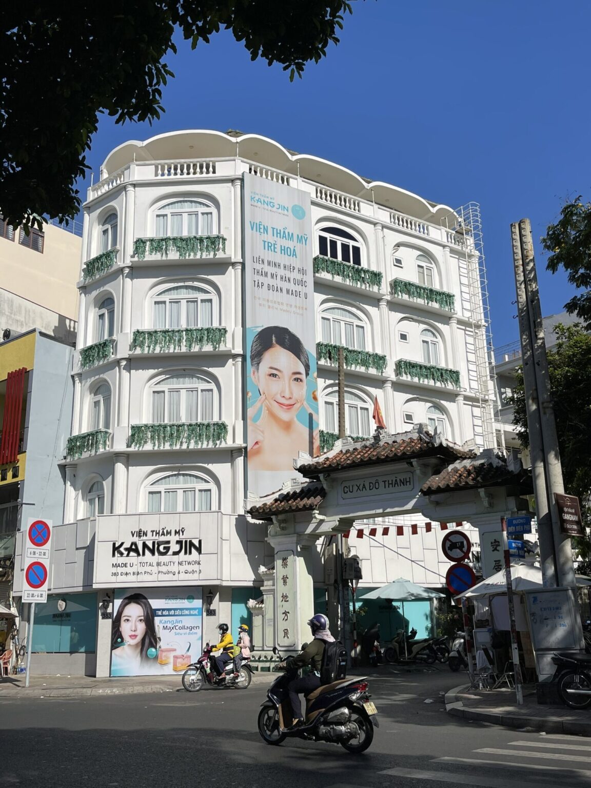 Phương Trang Window Thi công cửa nhôm Xingfa tại Thẩm mỹ viện KangJin ...